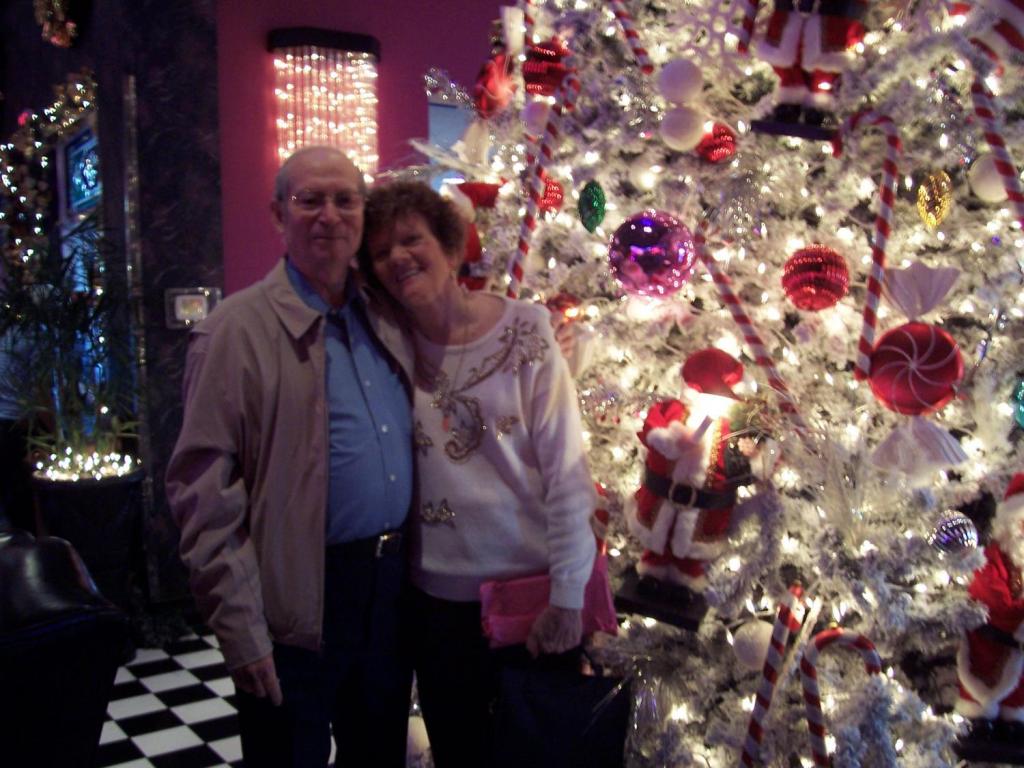 Edgar and Ruby in Branson » Diane Dunn's Timeline Photos » Savior Connect