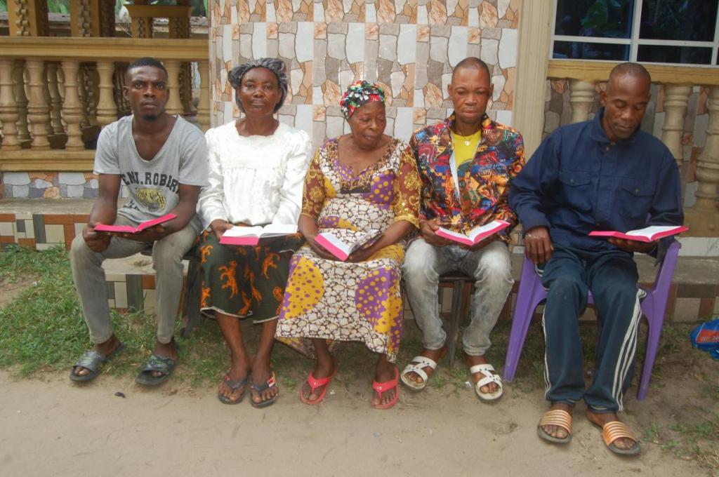 Villagers with their Bibles 1 » Savior Connect