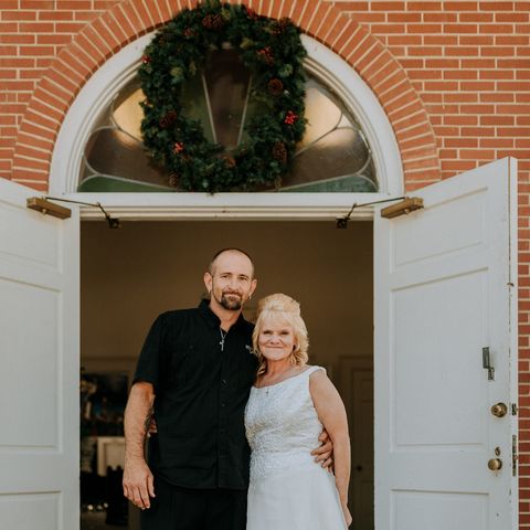 Lisa Hames's Profile Pictures » Savior Connect